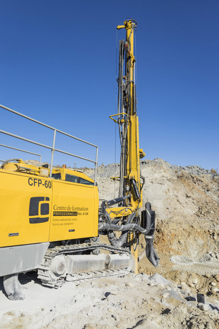 Forage et dynamitage - Centre de formation professionnelle Val-d'Or : Centre de formation ...